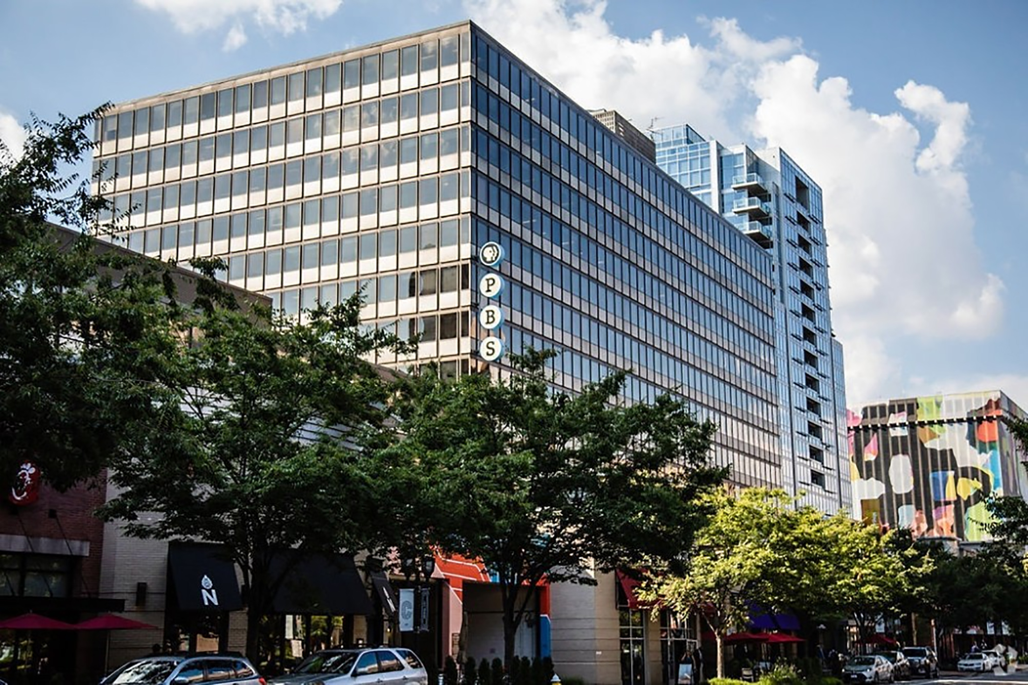 Amazon Signs Deal to Take Over PBS Building in Crystal City
