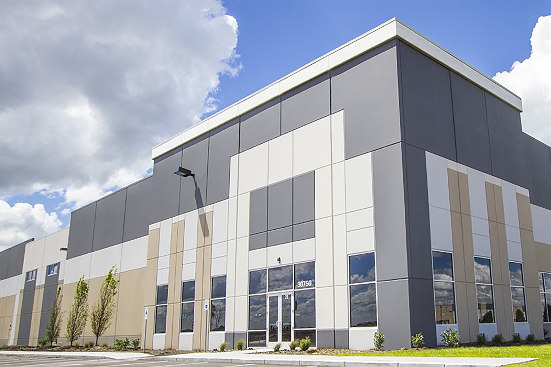 Developer Completes Speculative Distribution Project in Midwest ...