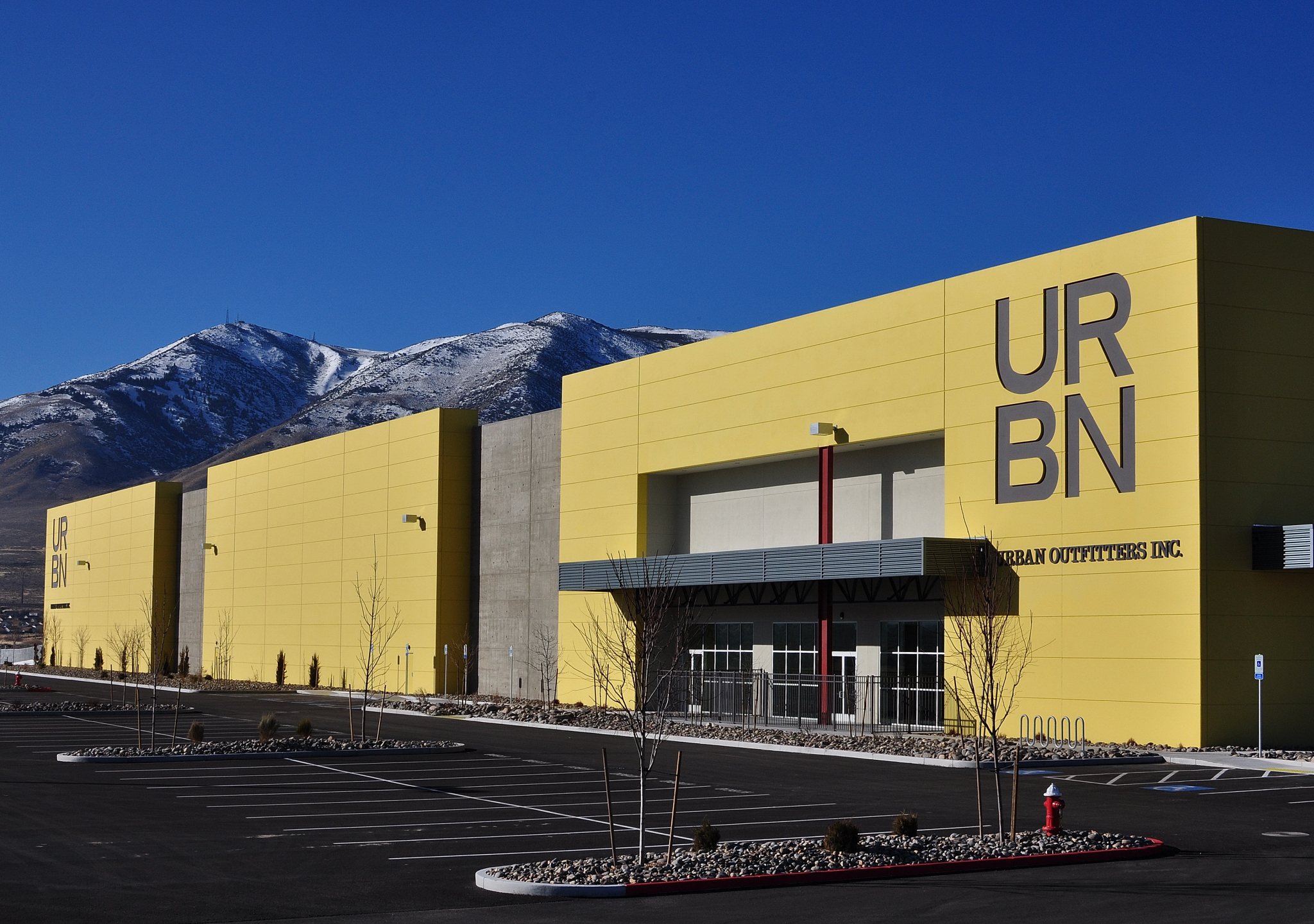 Urban Outfitters Selects Site for Massive Distribution Hub