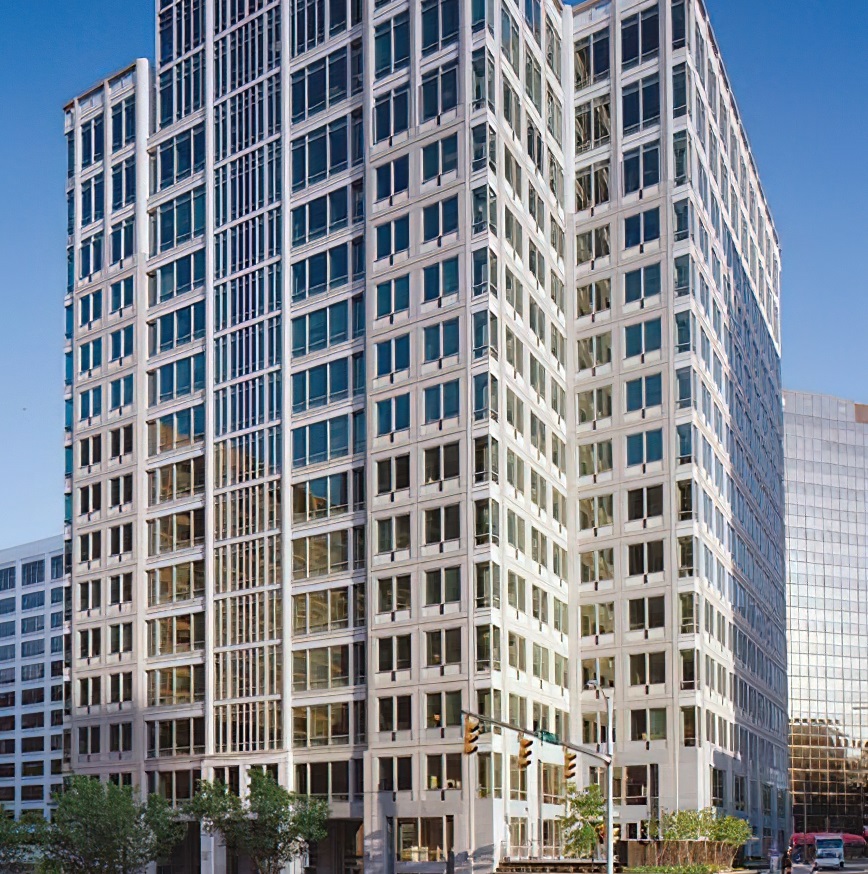 DivcoWest Completes High-Priced Deal for Commonwealth Tower in Rosslyn