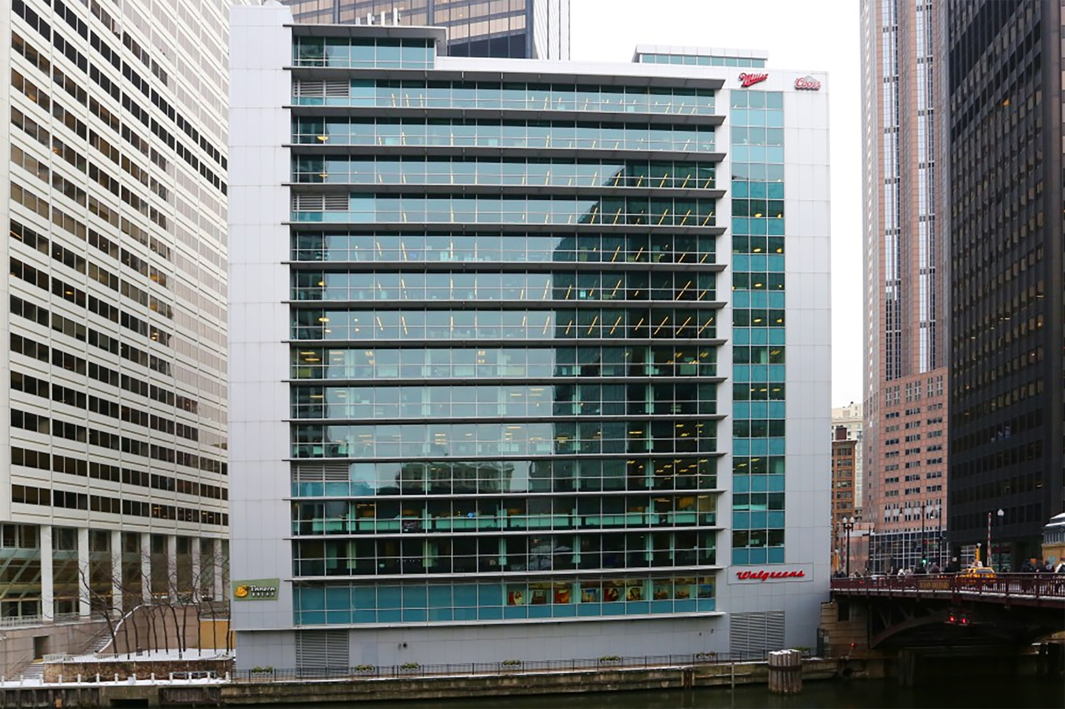 Molson Coors to Move Corporate Headquarters to Chicago