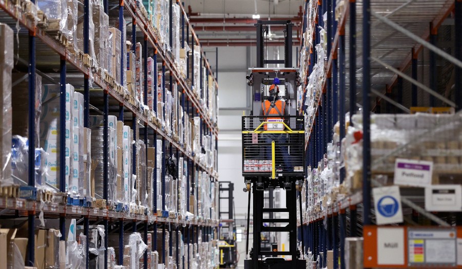 UK Logistics Demand Sees No Impact Yet from Cost-of-Living Crisis