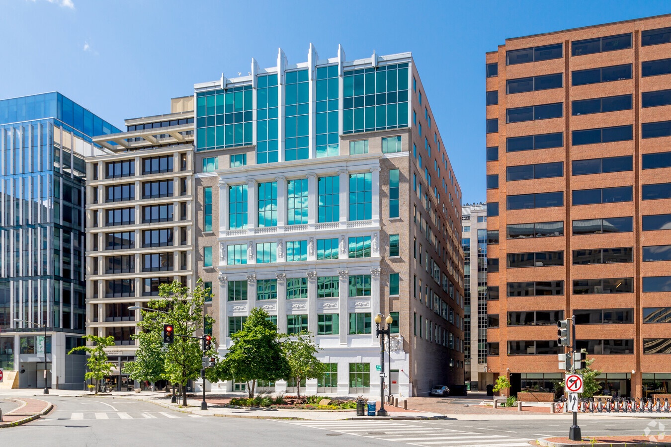 Invesco Acquires Majority Stake in DC's Historic Herald Building