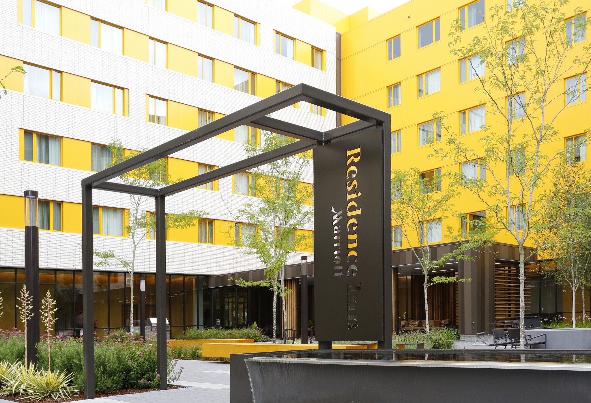 Seattle Investment Firm Buys Residence Inn Hotel in Portland's Pearl ...