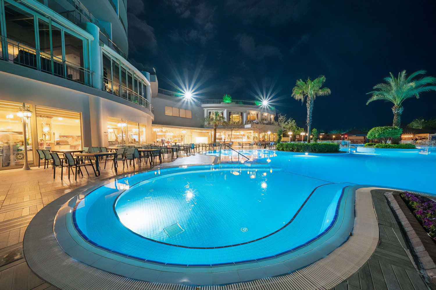 Turkey's Hotels Benefit From Return of International Tourists