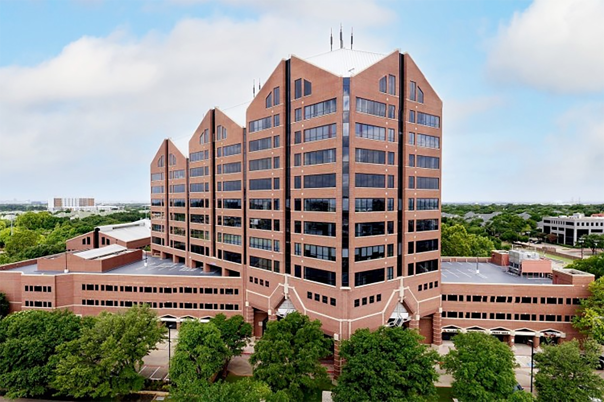 Dallas-Area Office Tower's New Health Measures Help Score Lease