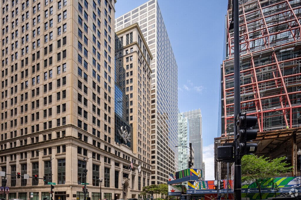 News | Signed here: DocuSign renews office lease in Chicago’s Loop