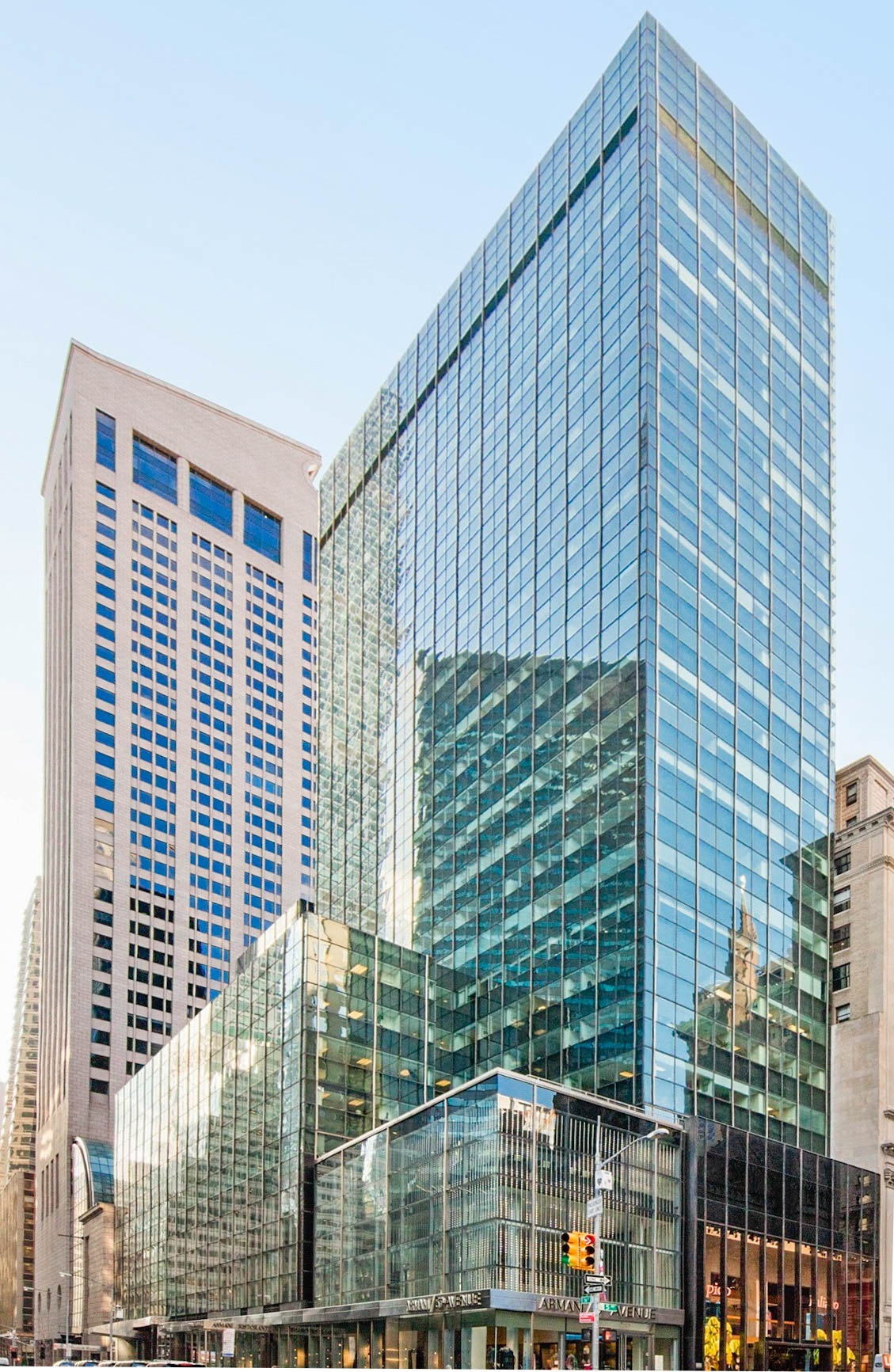 News | Kering invests over $960 million in "prestigious real estate" on ...