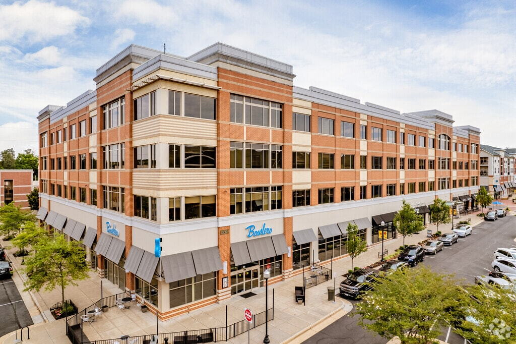 News | Drivestream subleases full floor at Village at Leesburg