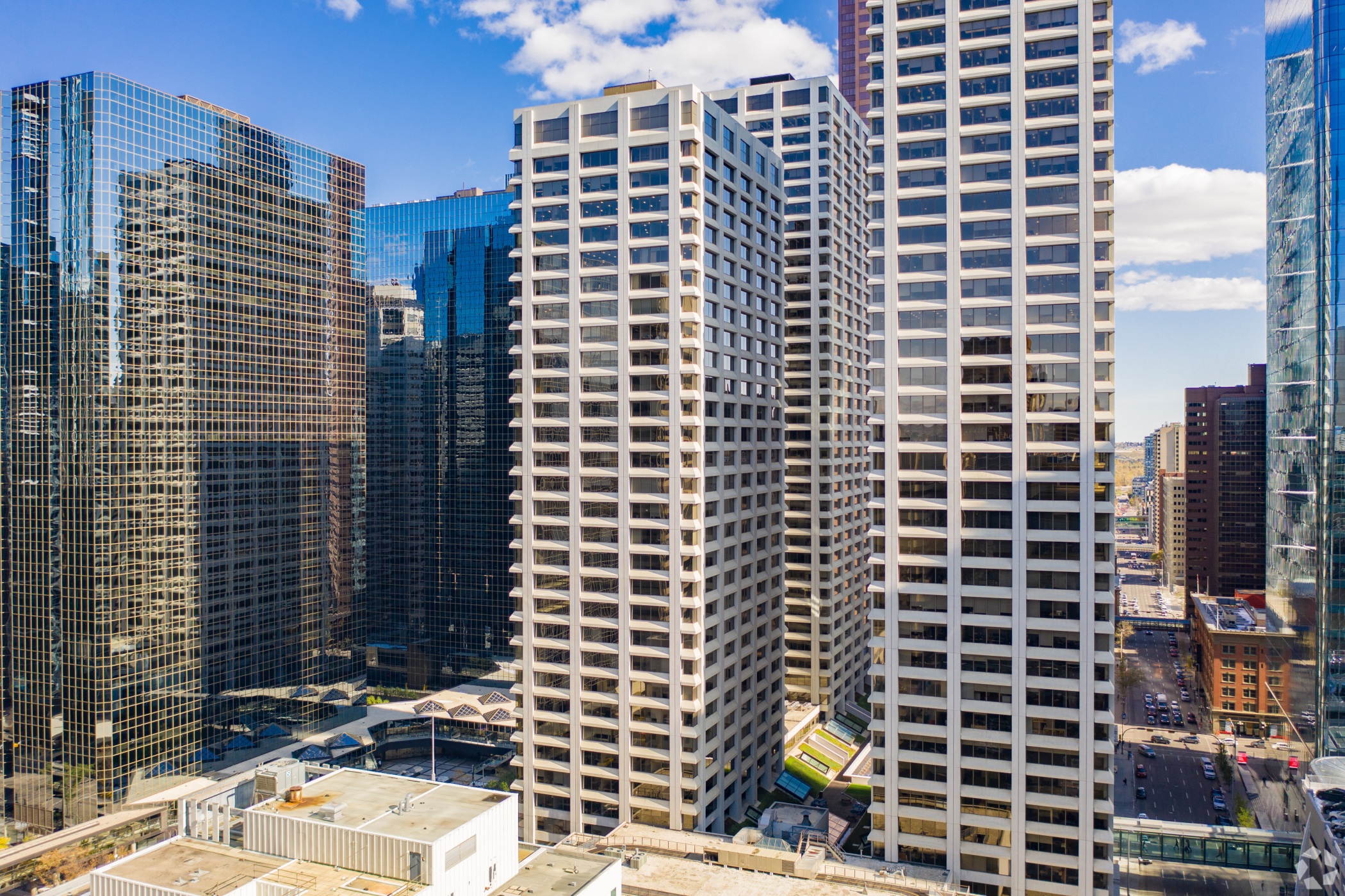 Albertas Largest Investment Manager Expands To Calgary With Fourth Satellite Office