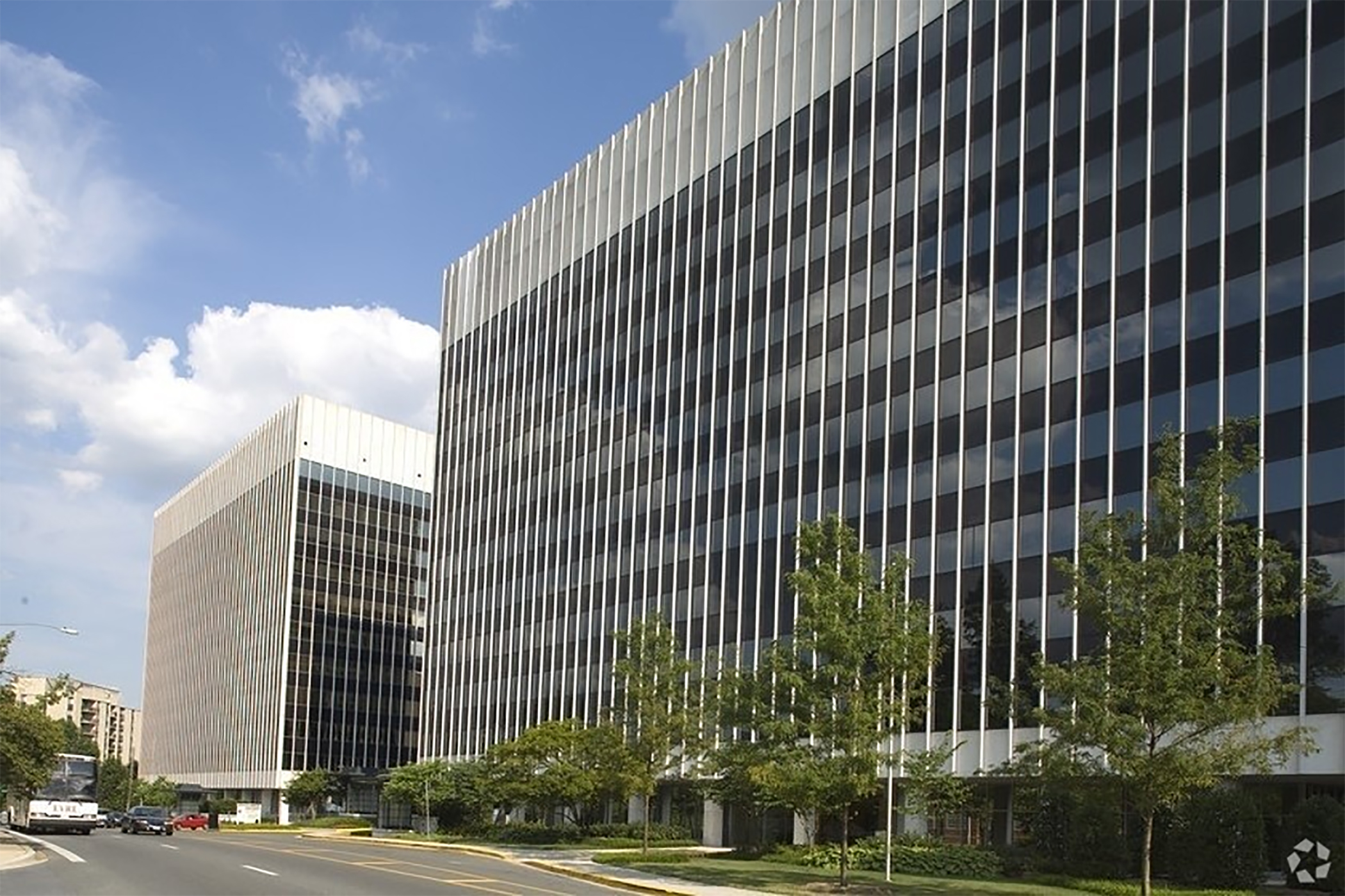 Large Office Complex Hits the Market in Bethesda, Maryland