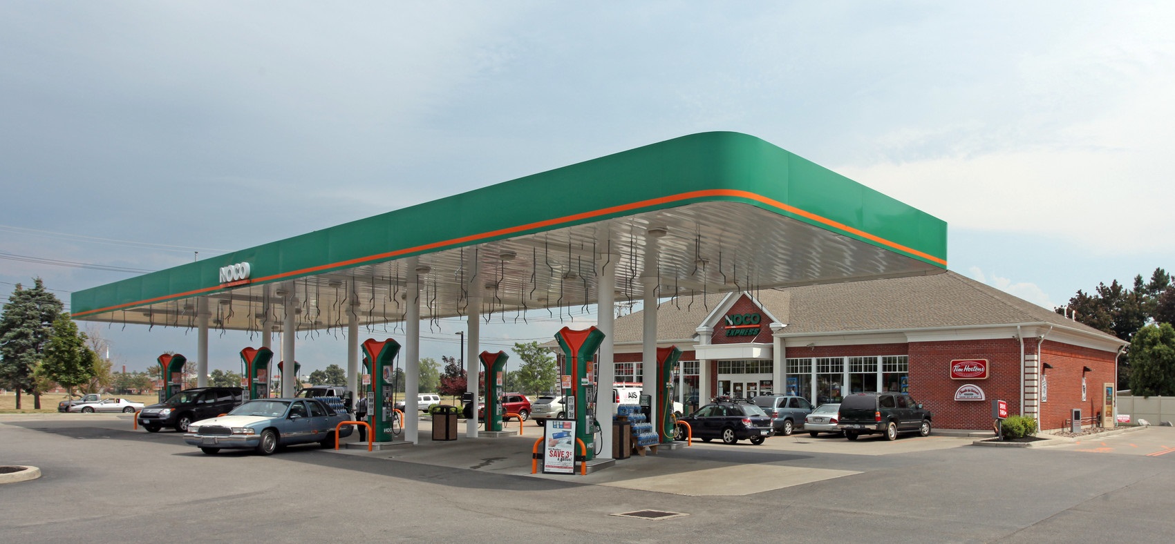Marathon Petroleum Buys 33 NOCO Express Convenience Stores